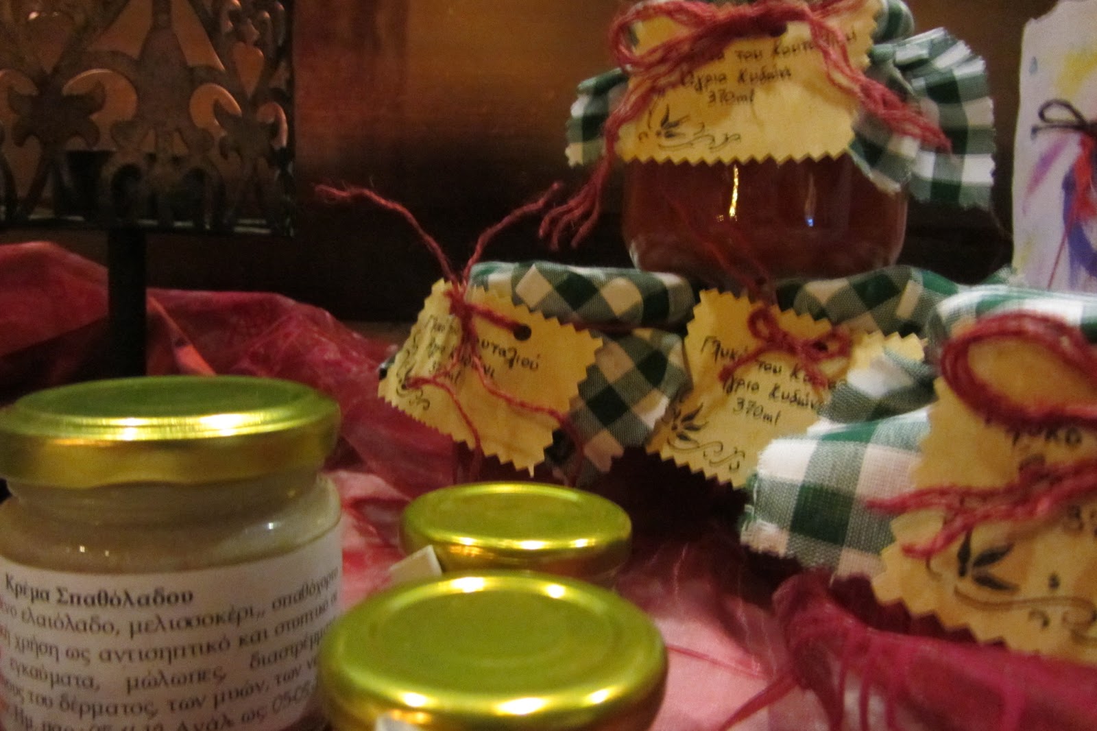 Δαφνώκηπος: ΔΑΦΝΩΚΗΠΟΣ - ΧΕΙΡΟΠΟΙΗΤΑ ΠΑΡΑΔΟΣΙΑΚΑ ΠΡΟΪΟΝΤΑ