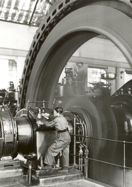 Industrial History: Early Electric Motors and Alternators