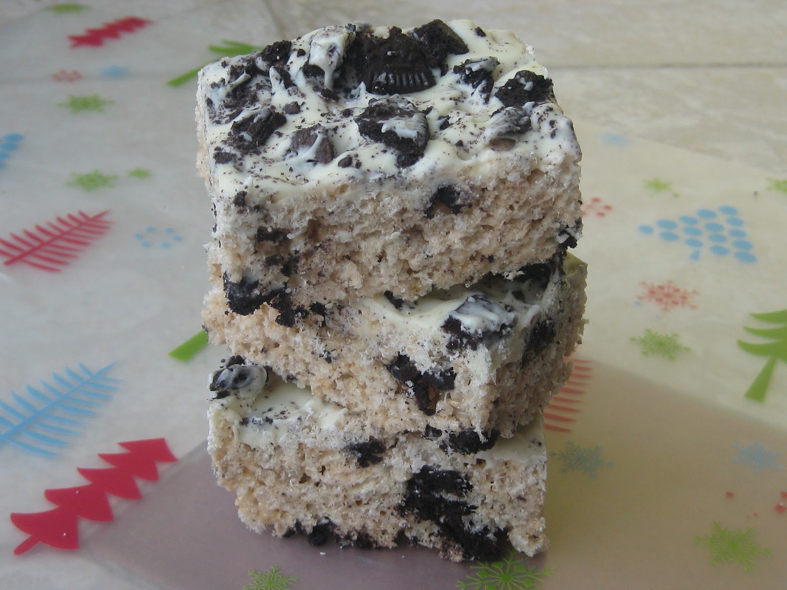 Carrés aux Rice Crispies et biscuits Oréo | Bedon Gourmand