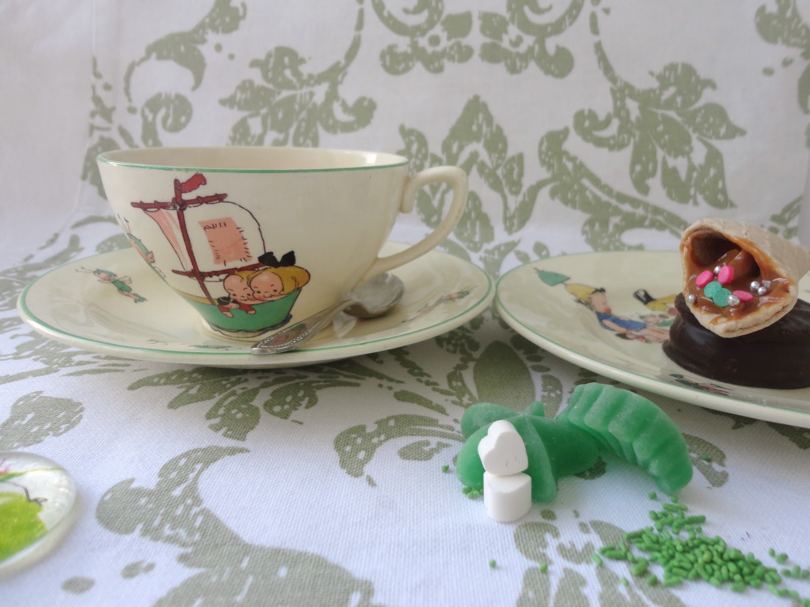 Tazas & Cuentos: Los Boo-Boos de Mabel Lucie Attwell.... Mabel Lucie ...