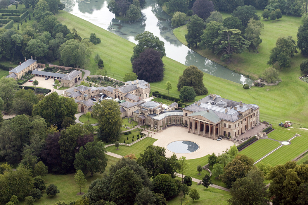 Shoot Me Photographic: Shoot Me Photographic takes to the air...