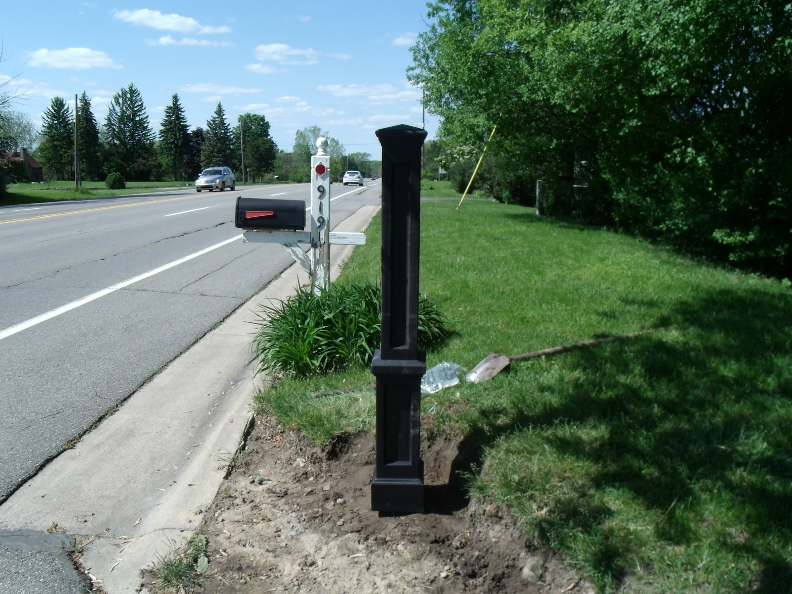 Gear Acres at Top of the Hill: New Mail Box Post