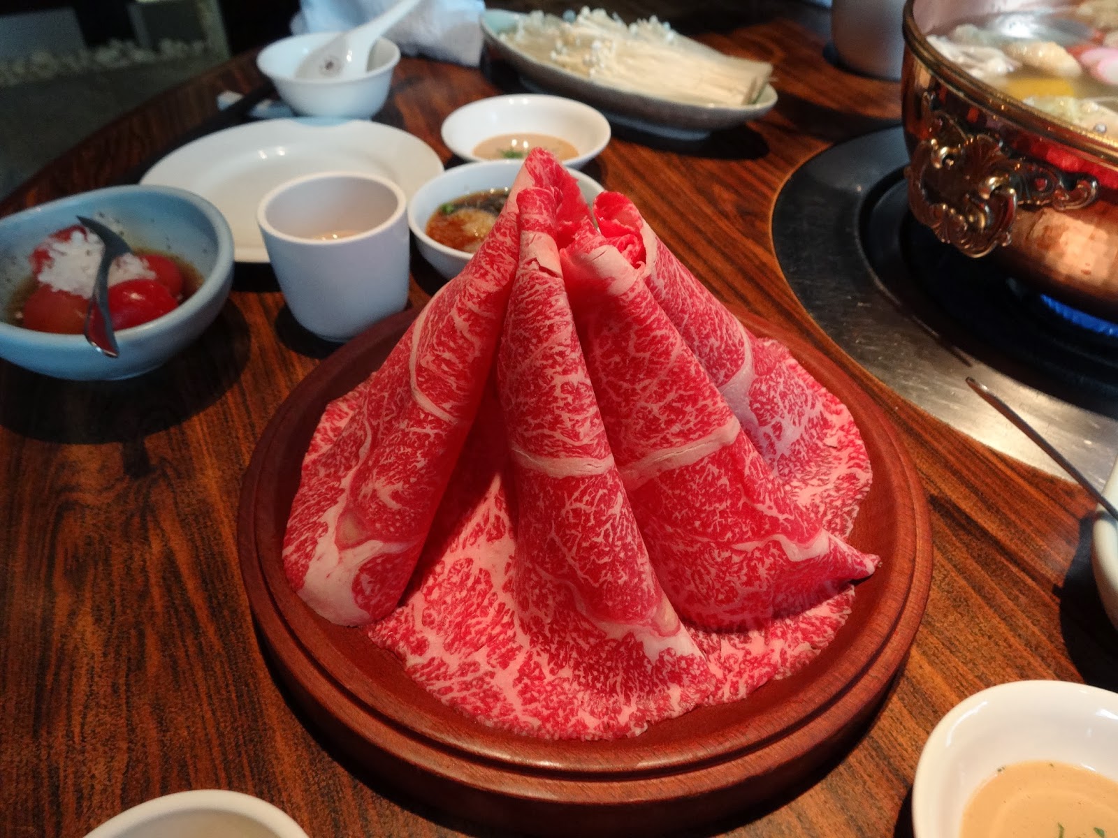 Taipei In Bites: Orange Shabu Shabu 橘色涮涮屋(二館)