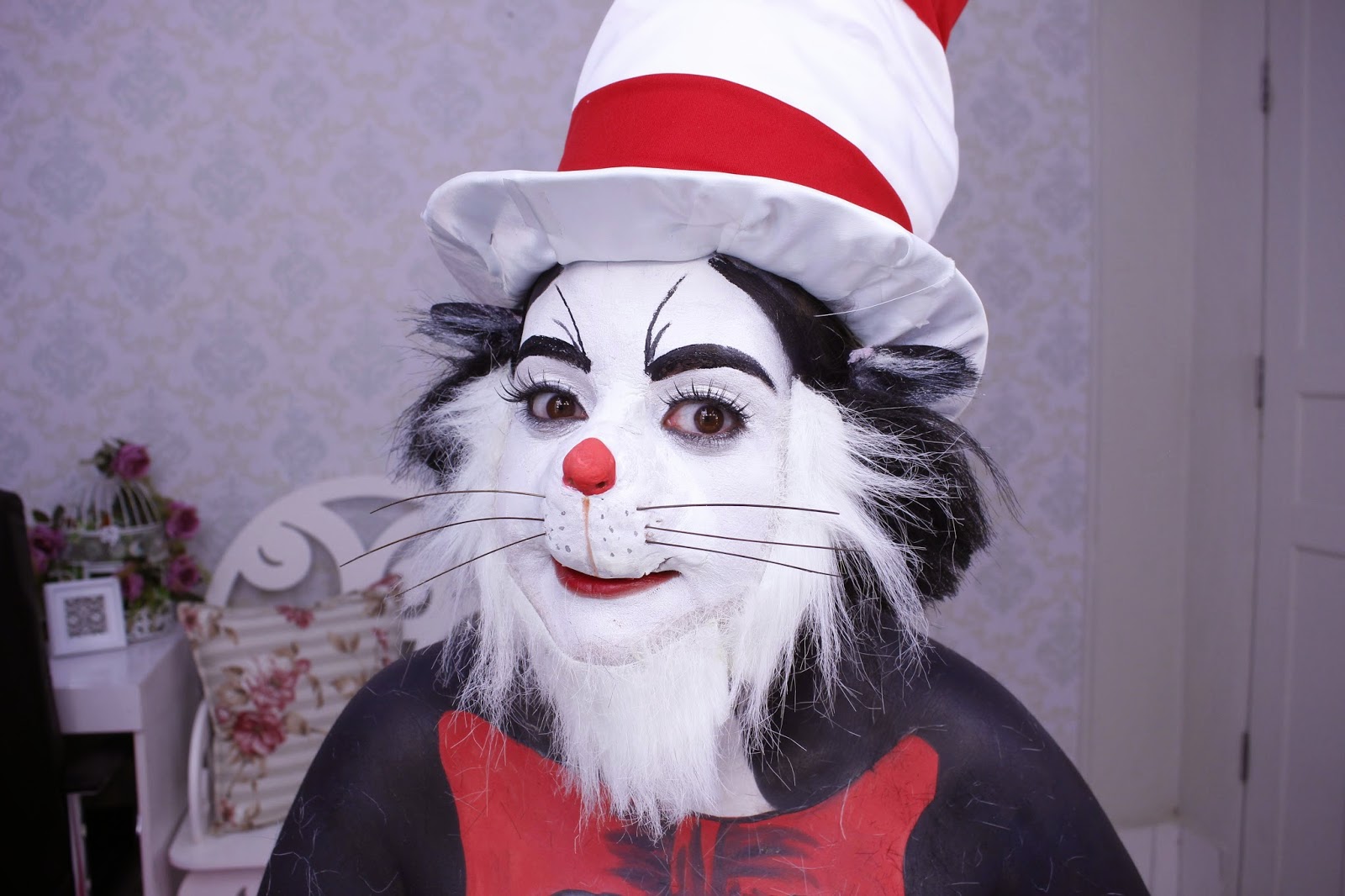 Renata Monteiro - Maquiagens Artísticas e Sociais: The Cat in The hat makeup tutorial - O Gato