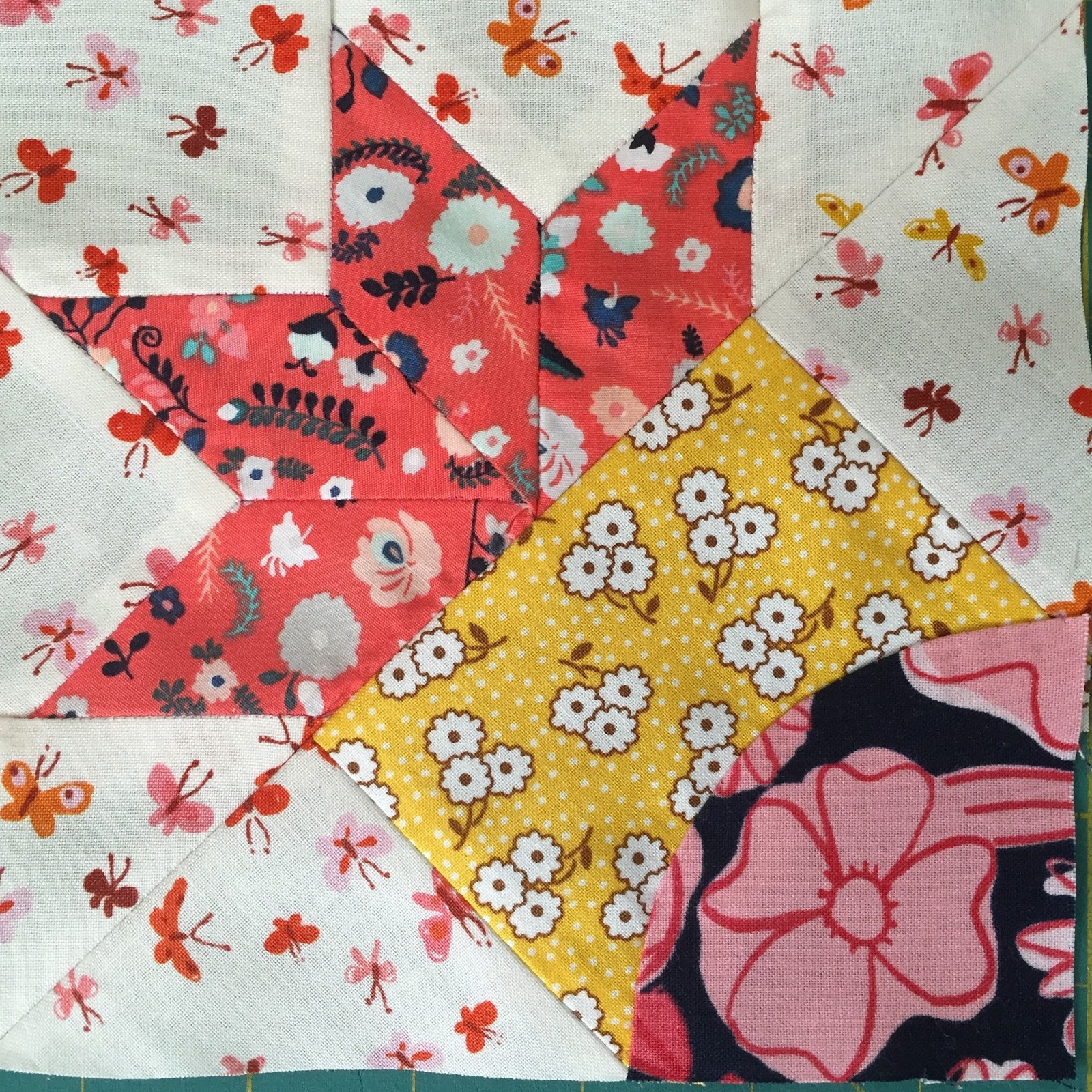 Patchwork n Play: February 2016