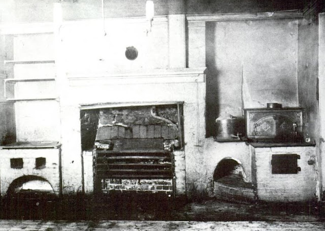 A Stove Less Ordinary: The American Kitchen Range, from its Origins ...