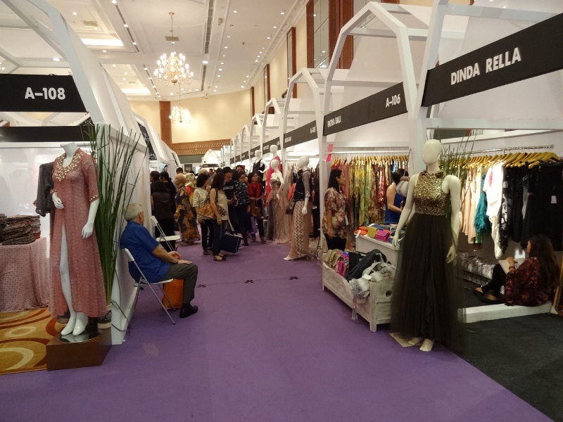 FASHION SHOW | EVENT PAMERAN BAJU | JAKARTA FASHION WEEK ~ PARTISI ...