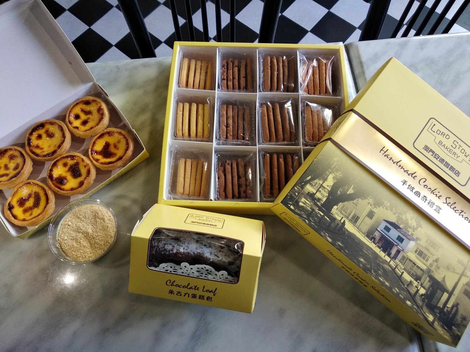 Souvenirs Review - Lord Stow's Bakery - Macau