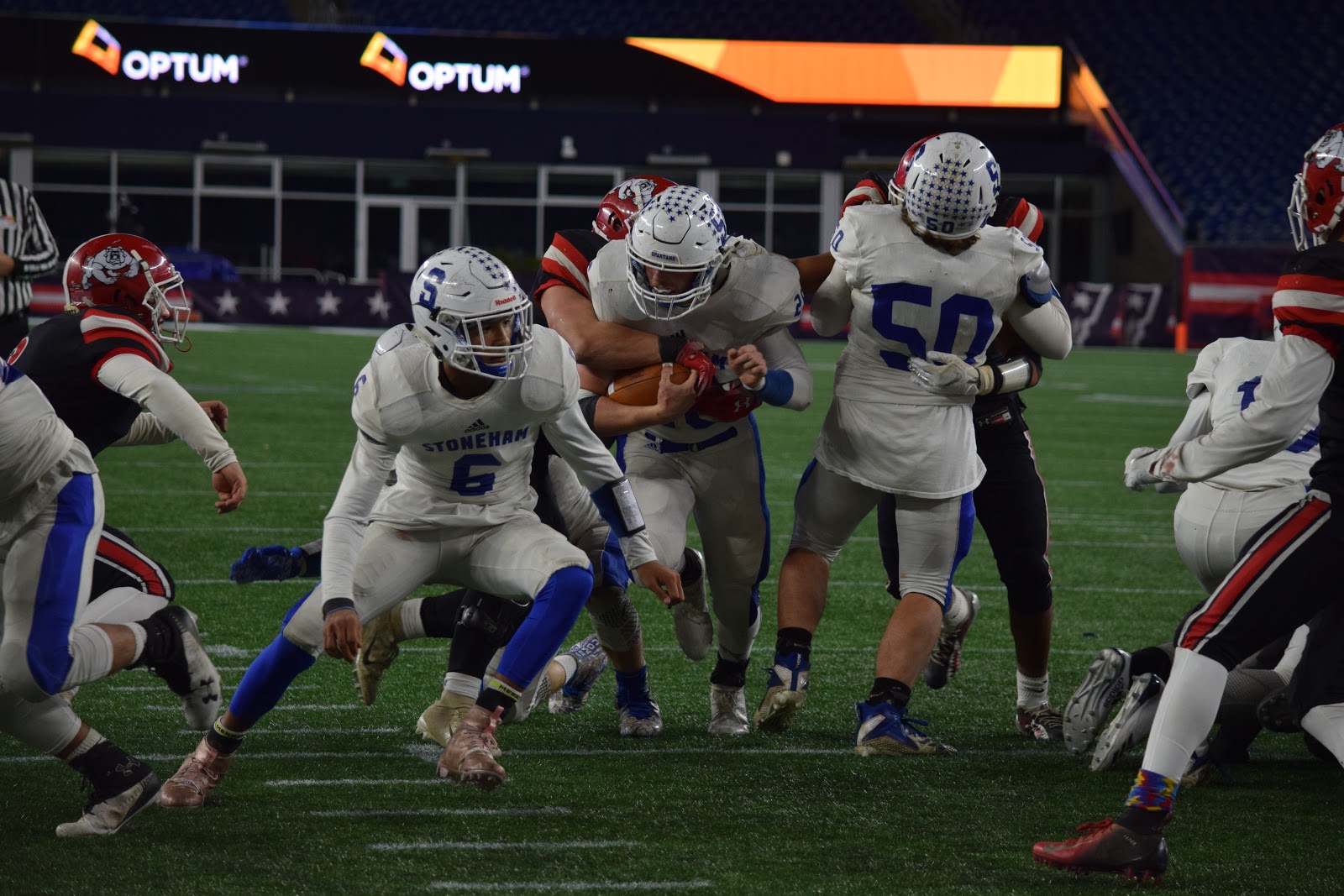 Suite Sports: PHOTO GALLERY: Stoneham vs Old Rochester in the D6 Super Bowl