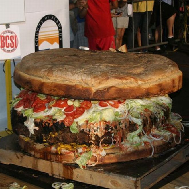 Laugh Gags The Biggest Hamburger In The World