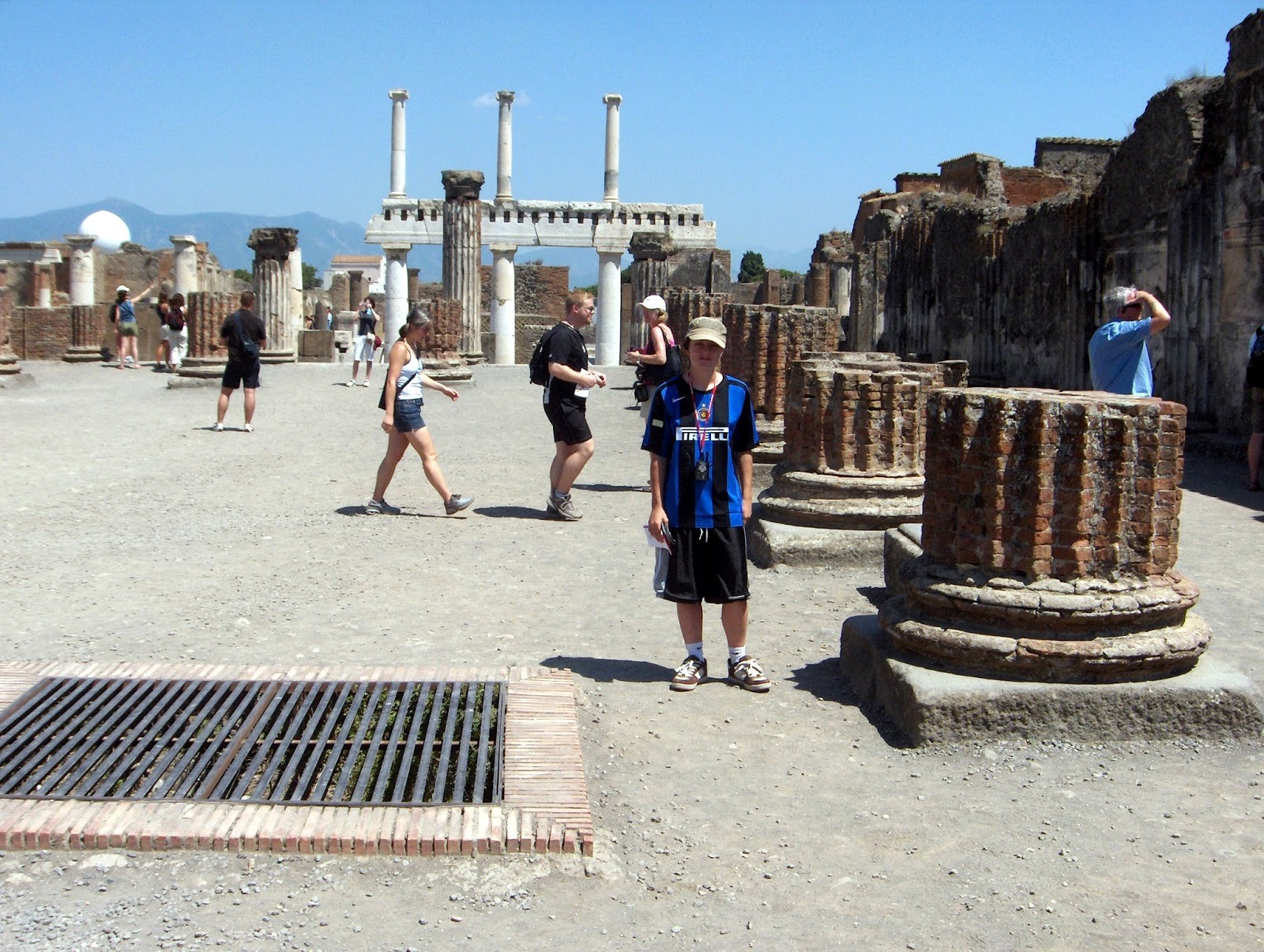 How To Visit Pompeii & Herculaneum From Sorrento & Naples