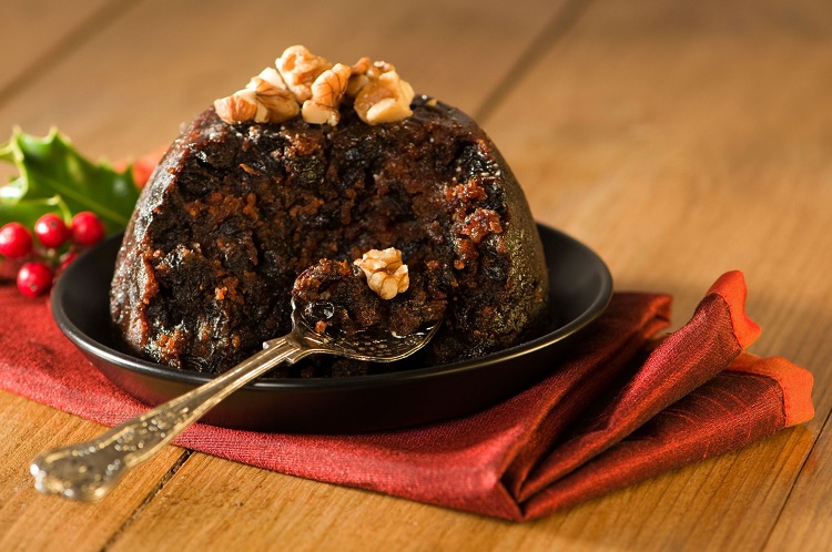 Treat Your Guests To A Sumptuous Home-Baked Traditional Plum Pudding