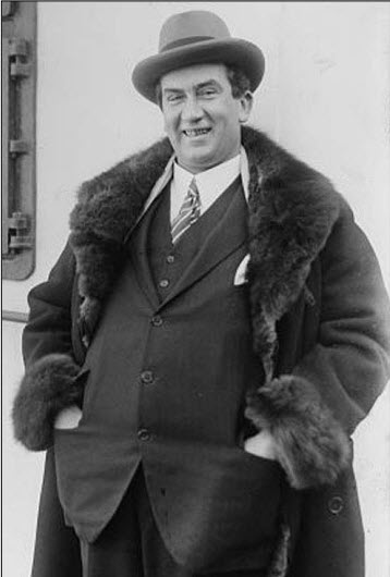 MRS JOHN CLAGGART'S SAD LIFE: THE OBESE, THE GIFTED, THE AUTHENTIC