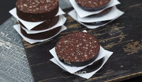 How to Make Vegetarian Black Pudding | Recipes Tab