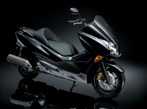 Harga Motor Benelli Matic 250cc - motormobilindo