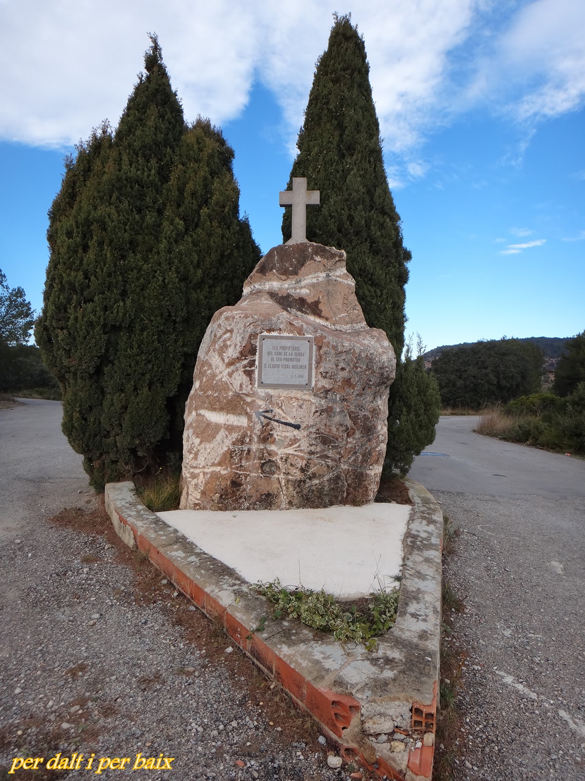 Serra de Borriol: Font de la Botalària, Pedra, Castell de Borriol ~ Per ...