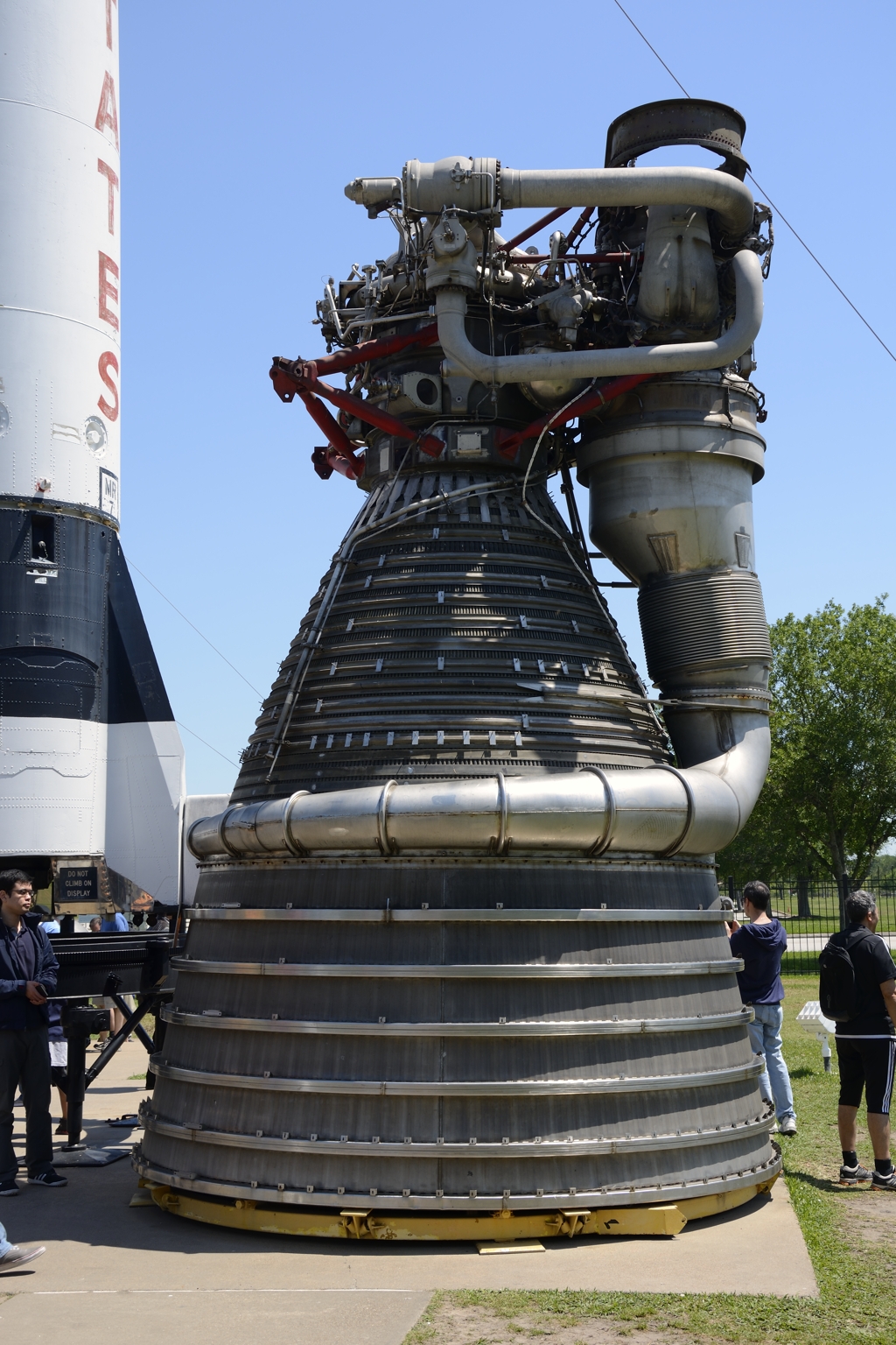 El valle del Viento Helado: Rocketdyne F1 engine
