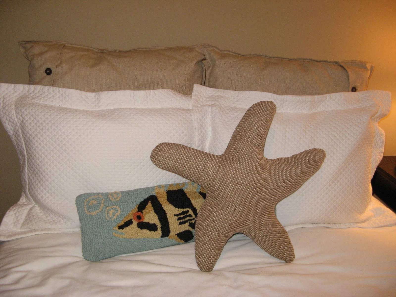 Susan Snyder: STARFISH PILLOW