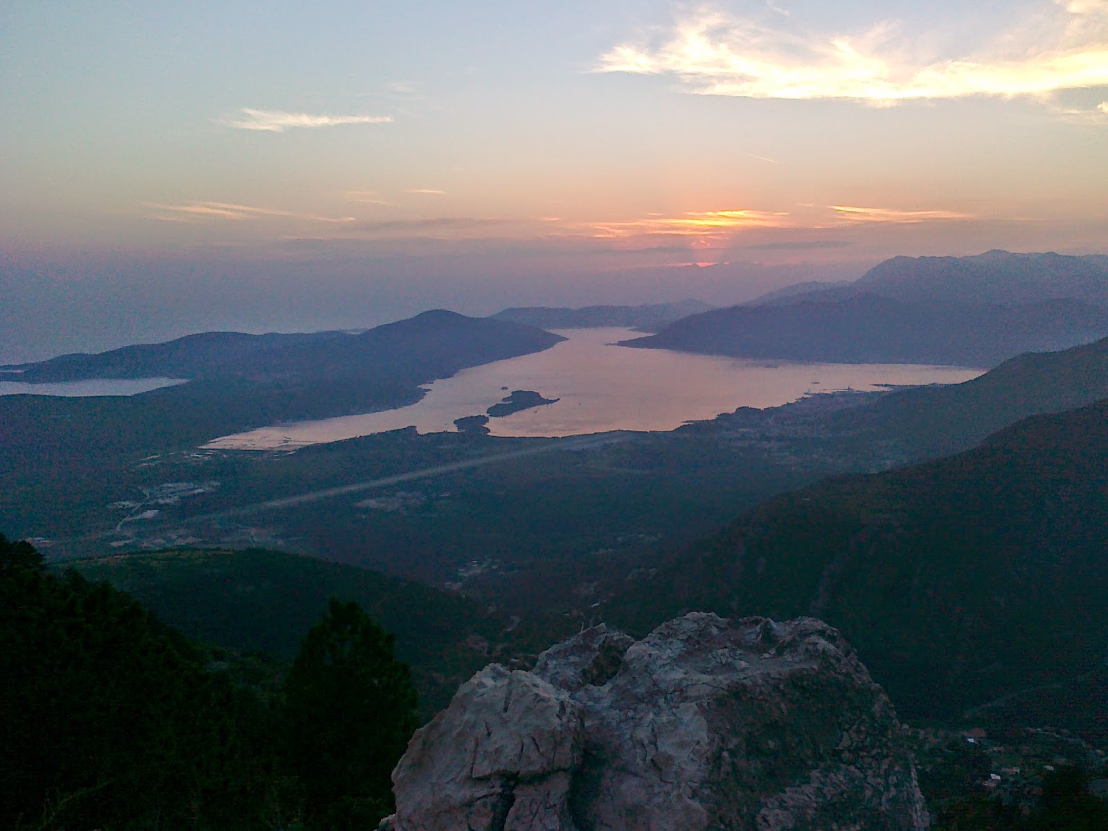 Transport, Smeštaj Guča, Aranžman Crna Gora ~ Guca iznamljivanje soba ...