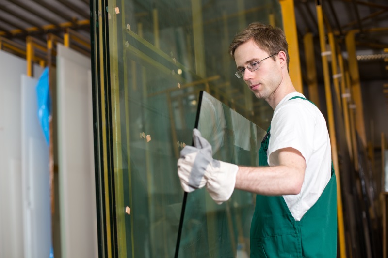 Necessary Criteria to Make a Career as Glazier - Aussie Business Tips