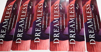 Helen Hamilton Guest Post ~ JeanBookNerd