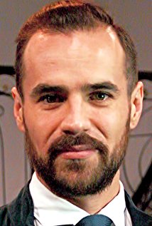 Mundo dos Famosos: Biografia de Jorge Poza