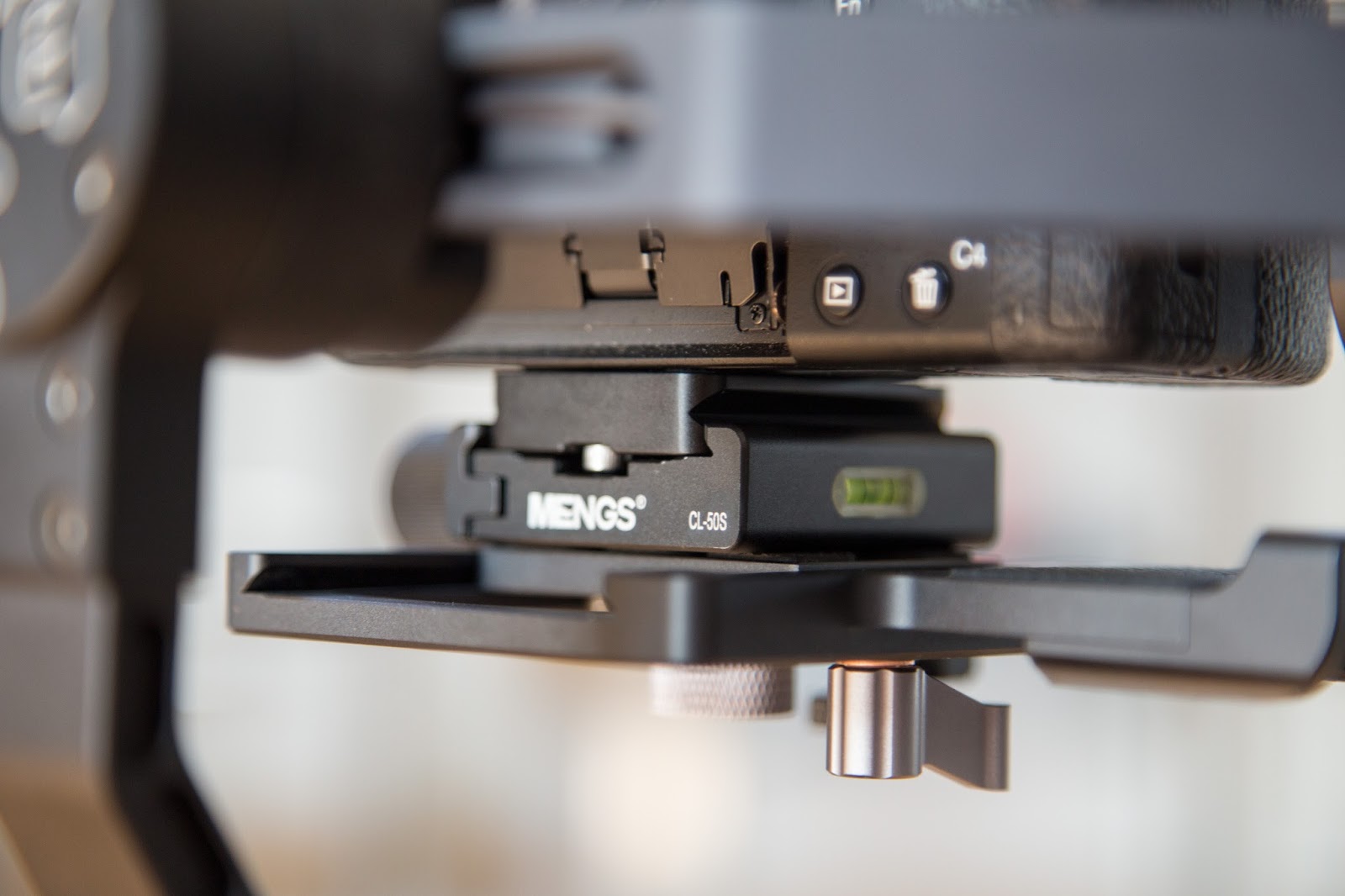 Gear of the Week #GOTW KW 35 | Zhiyun- Crane V2 Gimbal