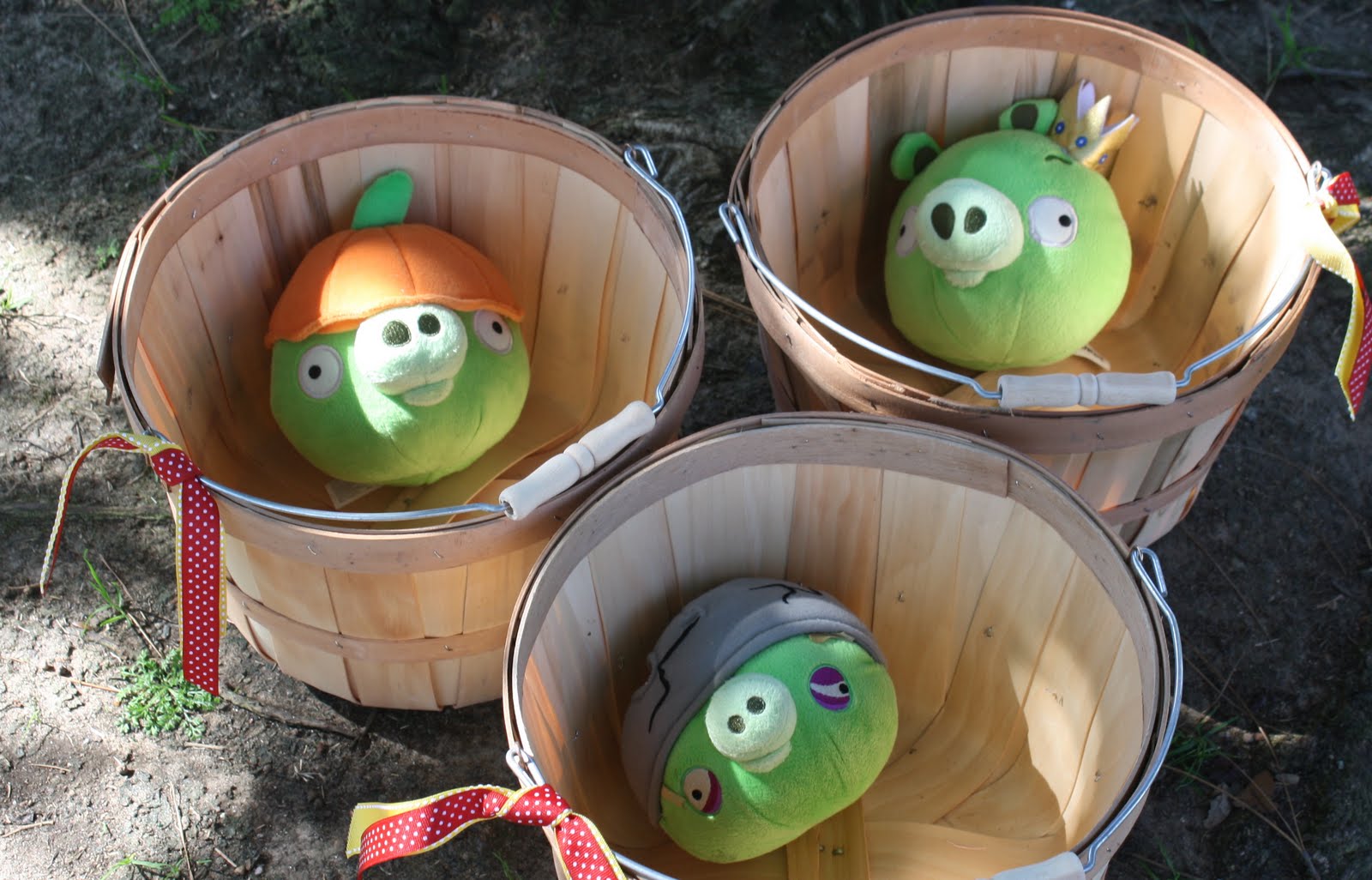 Homemade Beauties By Heidi: Day #9 Bird-Day Week Wrap Up: Angry Bird Party