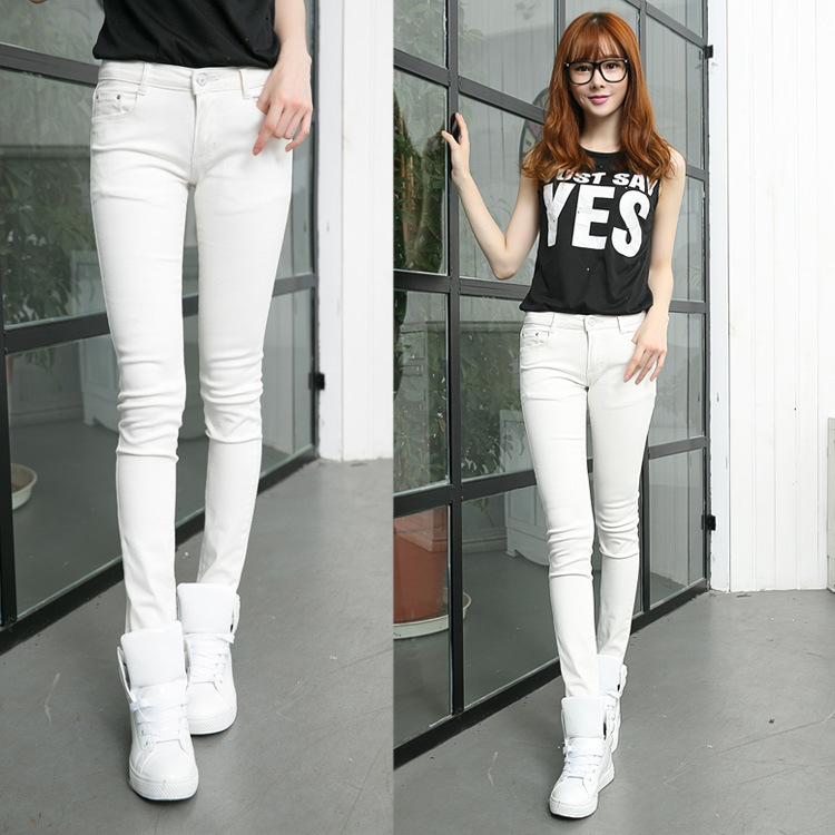 Top Terbaru 44+ Celana Jeans Putih Kancing Banyak