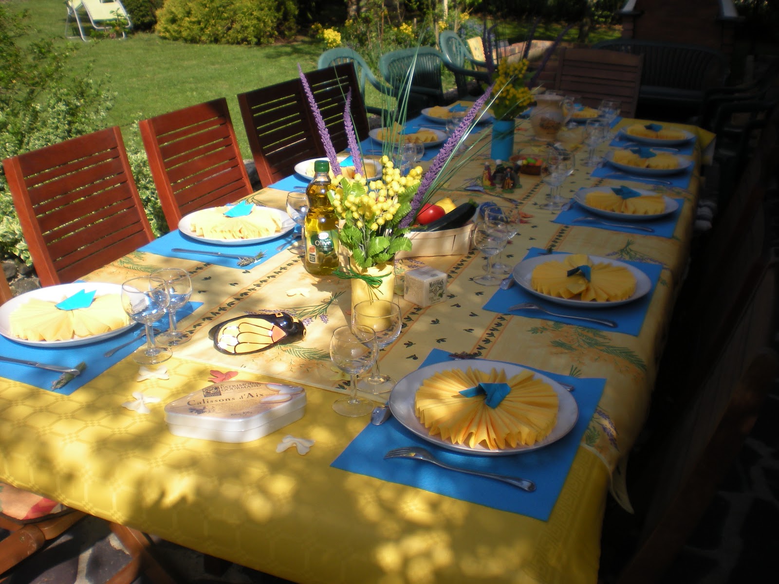 Déco de table à thèmes: Déco "provençale"