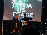 Södra Sidan blogg: " DE RAPPADE FÖR FREDEN"