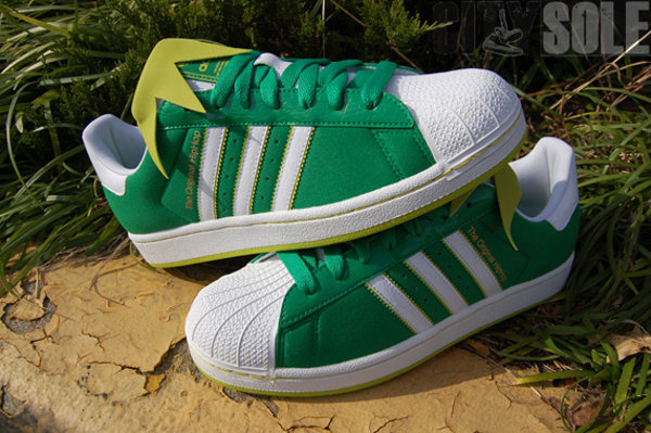 Sugoiland (n_n): Zapatillas Adidas Rana Rene (Gustavo)