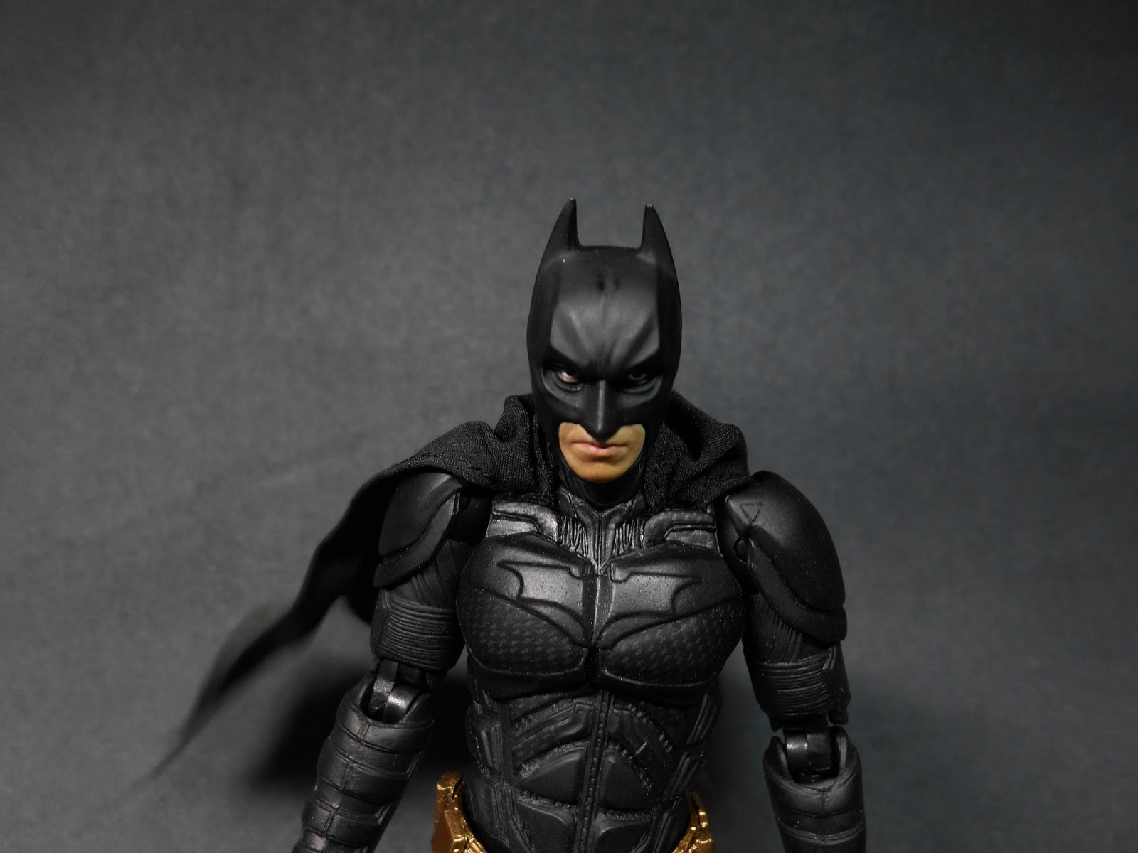 Review: MAFEX Batman | Night's Corner