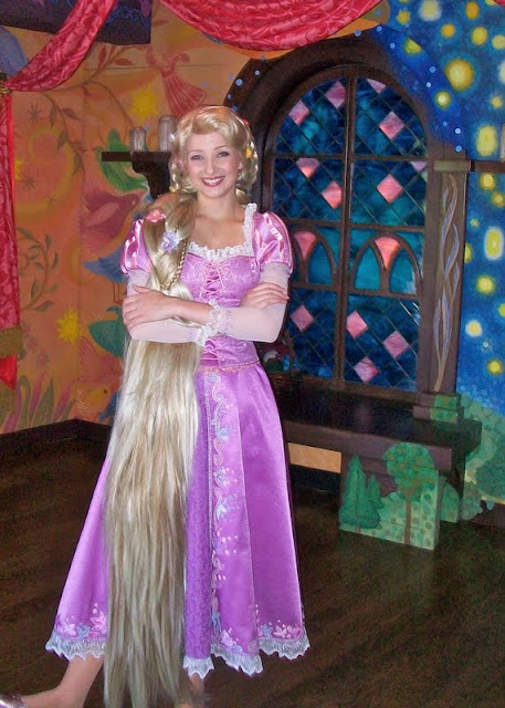 The Mouse Minute (Formerly Brad's Everything Disney Blog): Tangled ...