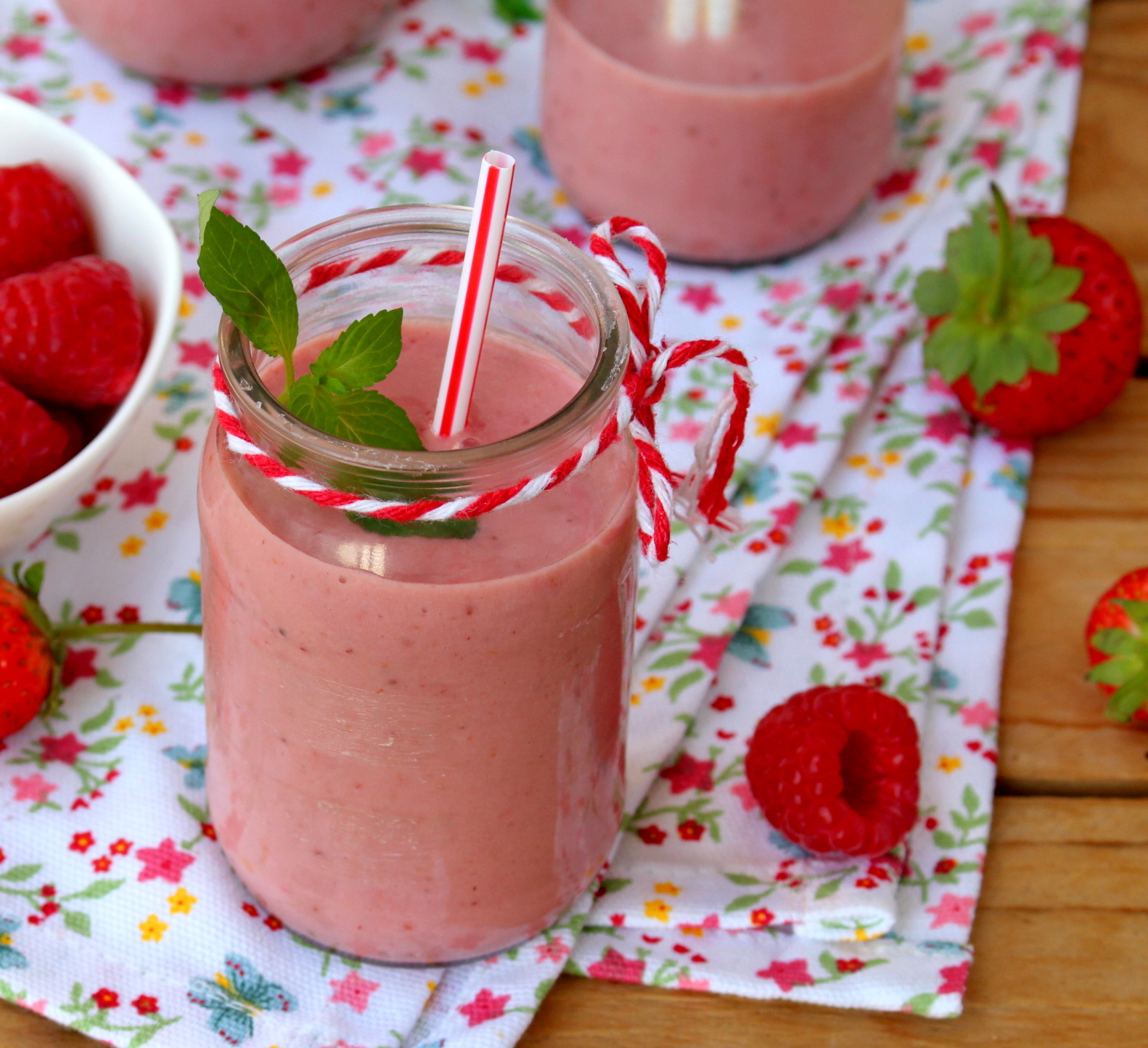 Nárwen's Cuisine - Sabores do Mundo : Smoothie de Morango e Framboesa