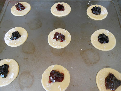 Flavors by Four: Christmas Cookie #3 - Jam Pockets