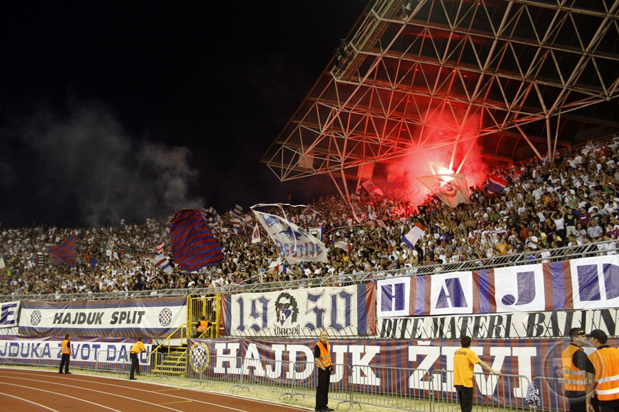 Ultras Way: Hajduk Split - Sibenik 19.07.2011