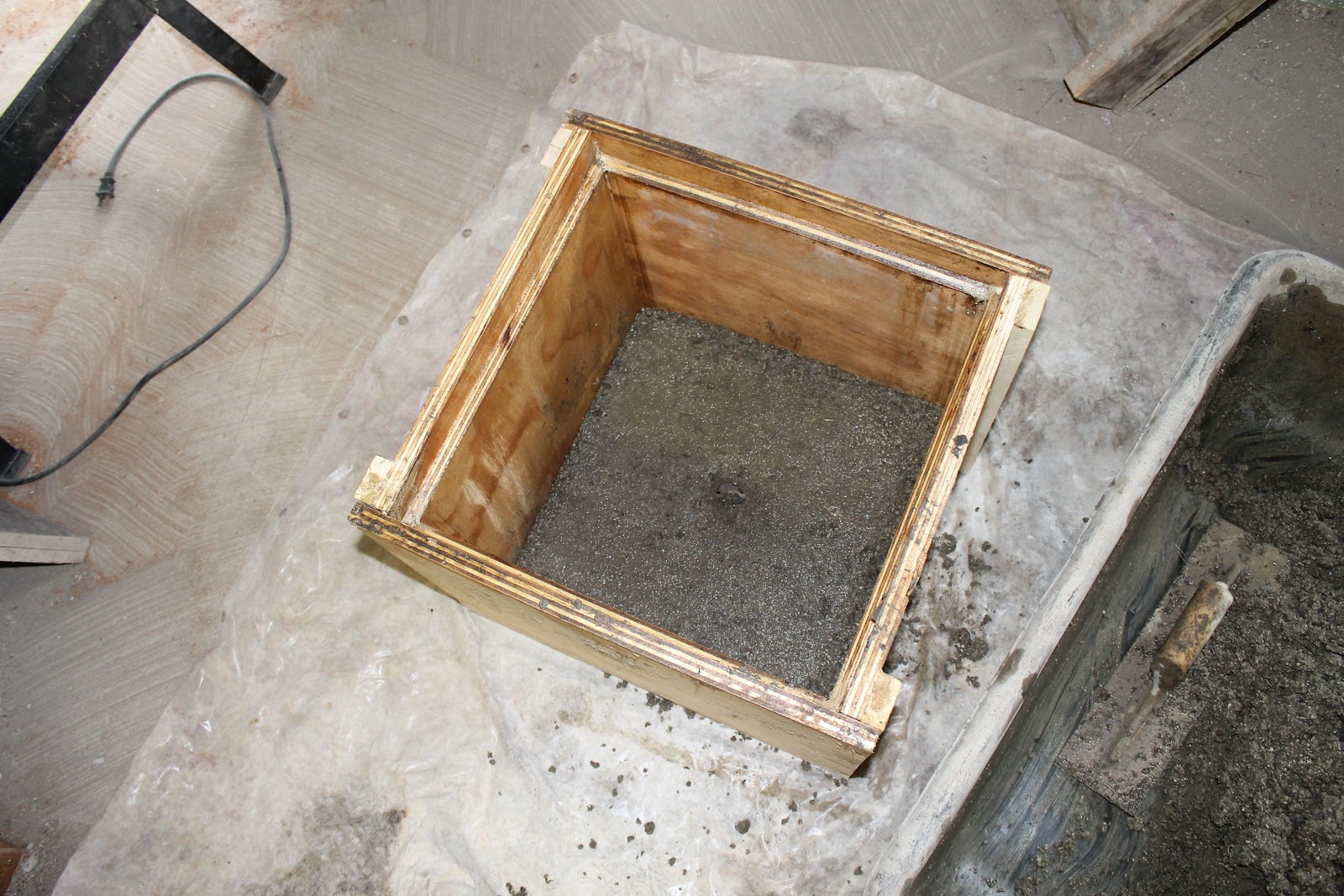 BARROW WORKS: New(ish) Square Trough