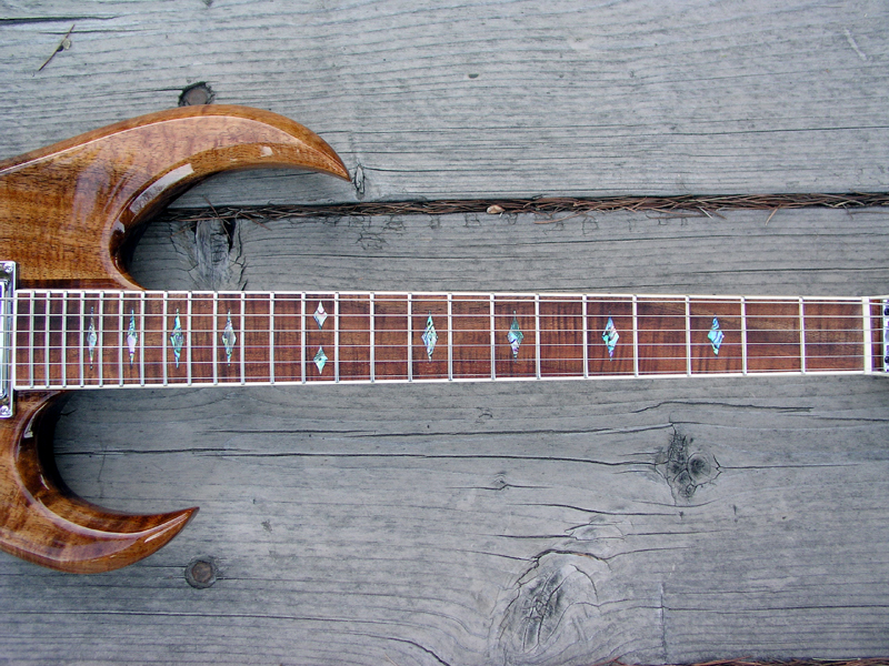 Blast Custom Shop: Neal Moser Scimitar Philip Rous Custom Electric Guitar