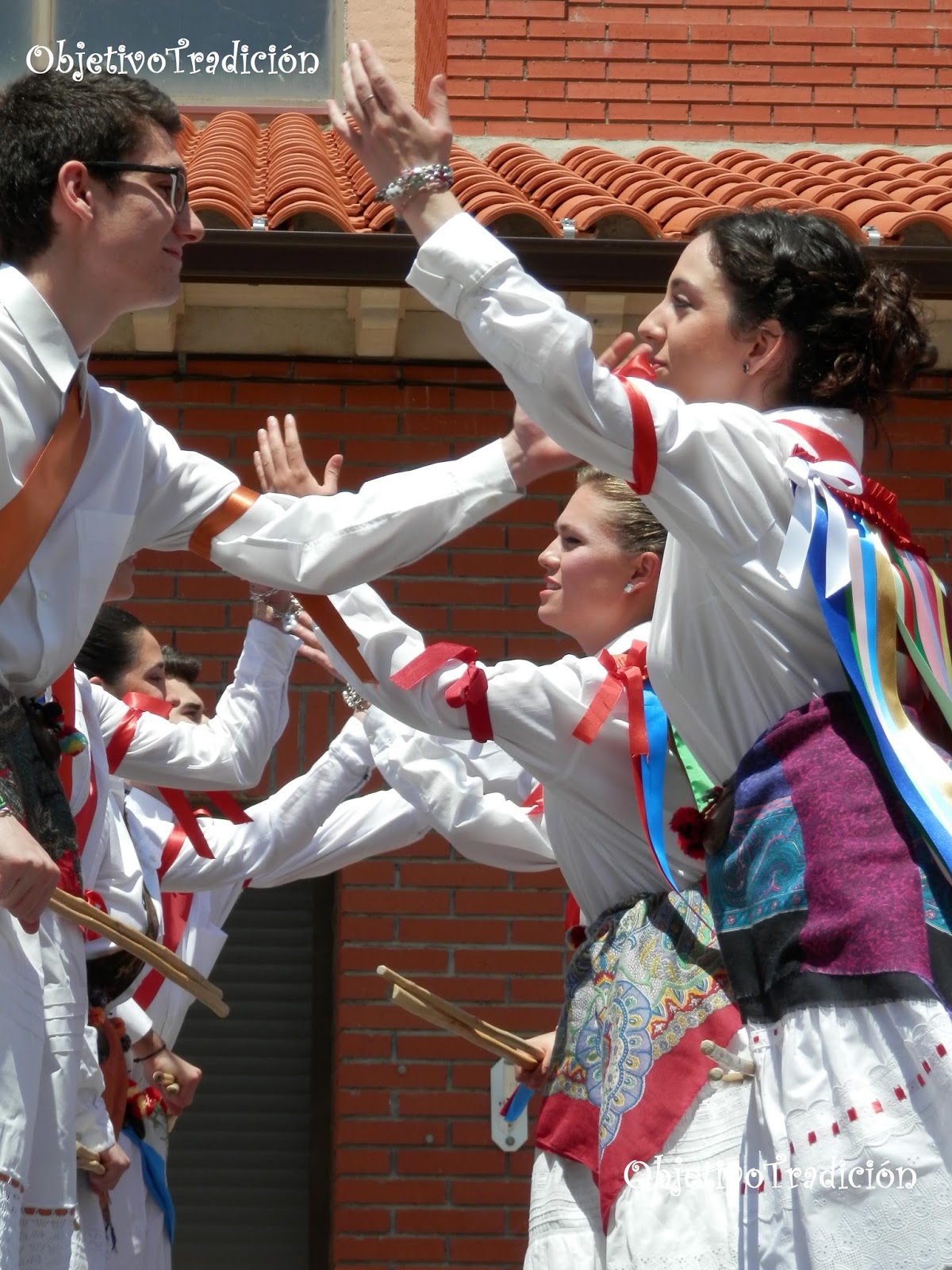 OBJETIVO TRADICIÓN: LA LOA Y LAS DANZAS A SAN ACACIO MÁRTIR DE UTANDE