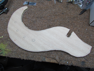 DIY Pearl Danelectro Pickguard Crawls Backward (When Alarmed)