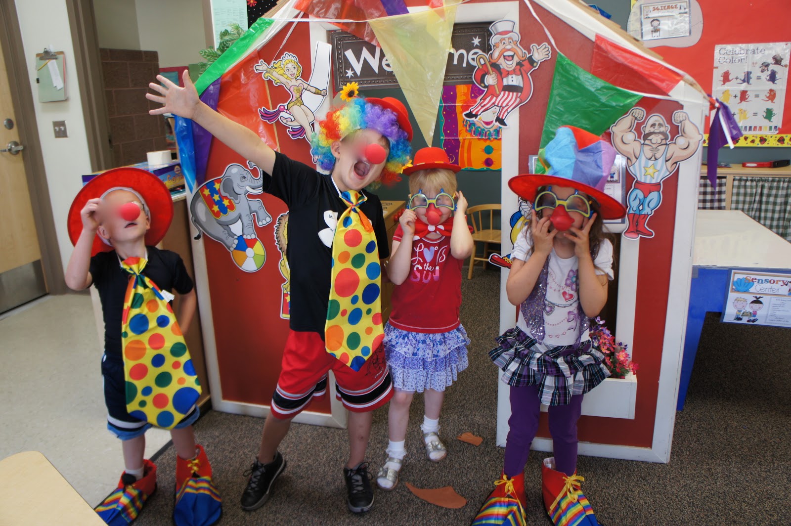 Kindergarten Kiosk The Circus Thematic Common Core Essentials