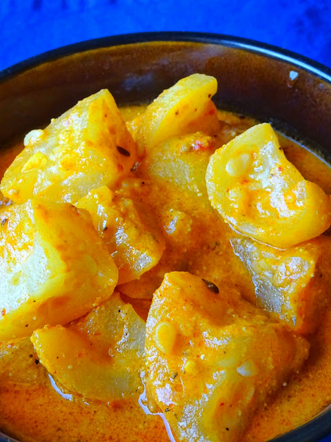 Veg Indian Cooking: Shahi Tinda Curry