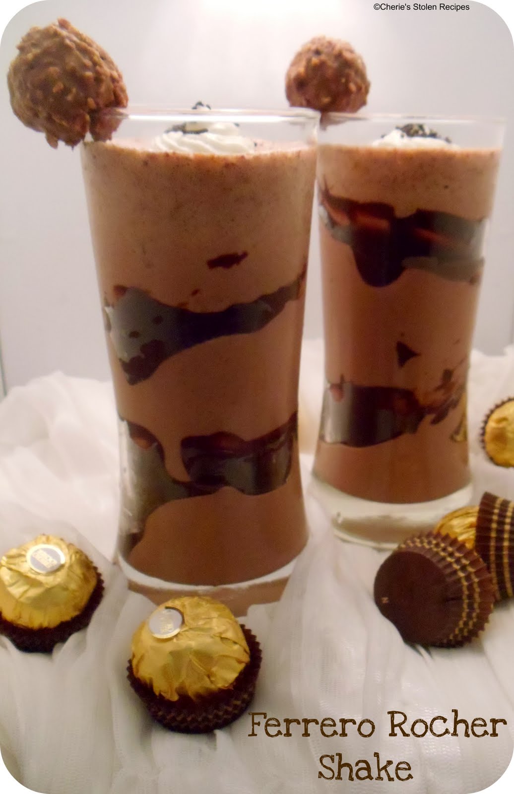 Cherie's Stolen Recipes: Ferrero Rocher Shake.......to beat the summer heat