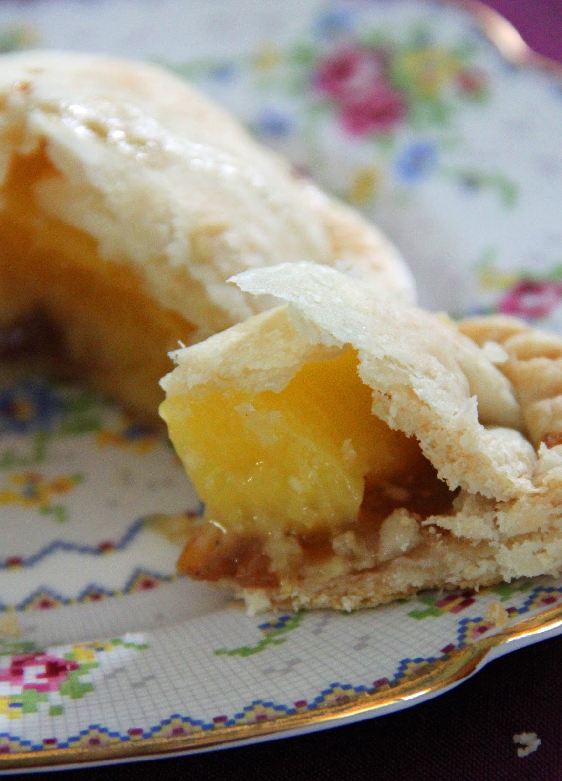 Jo and Sue: Individual Peach Pies