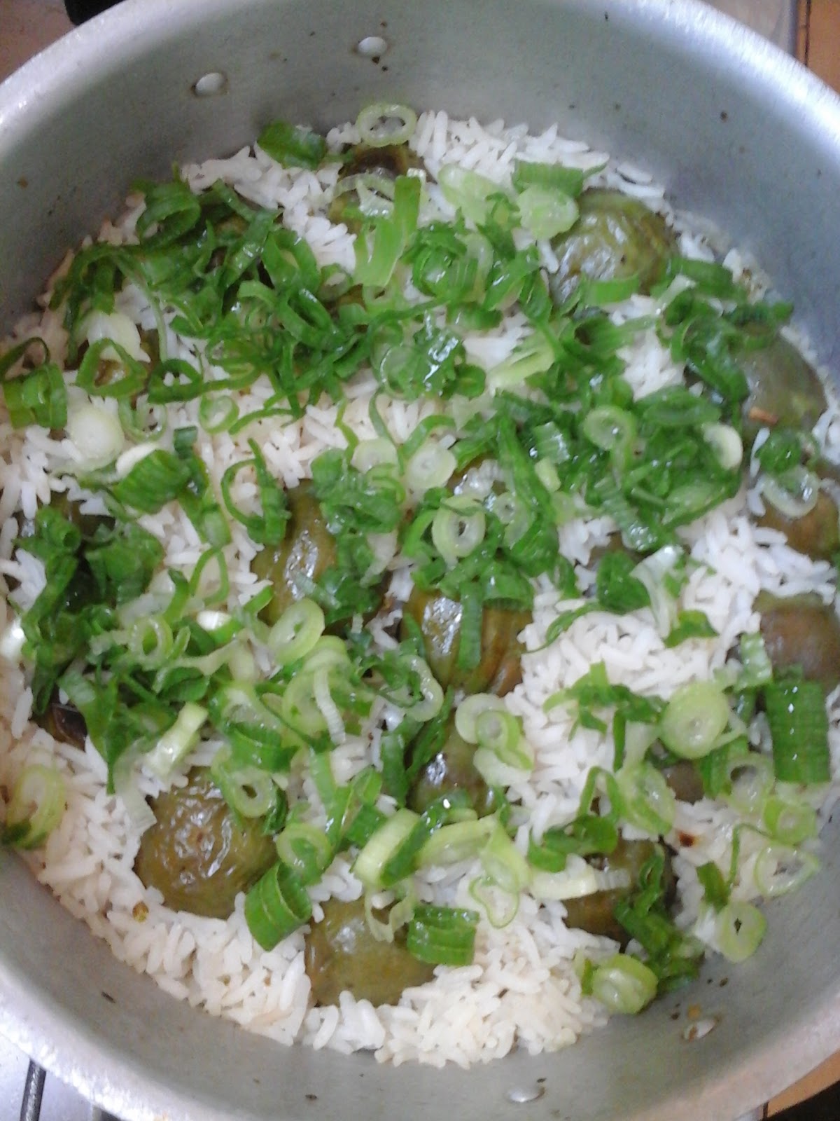 CADERNOS DE RECEITA DA DONA CARMEN: Comida Caseira Arroz com Jiló