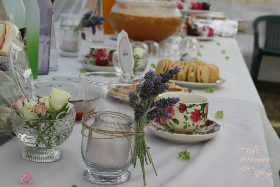 twoninenine & ever after: kitchen tea recaps - the decor