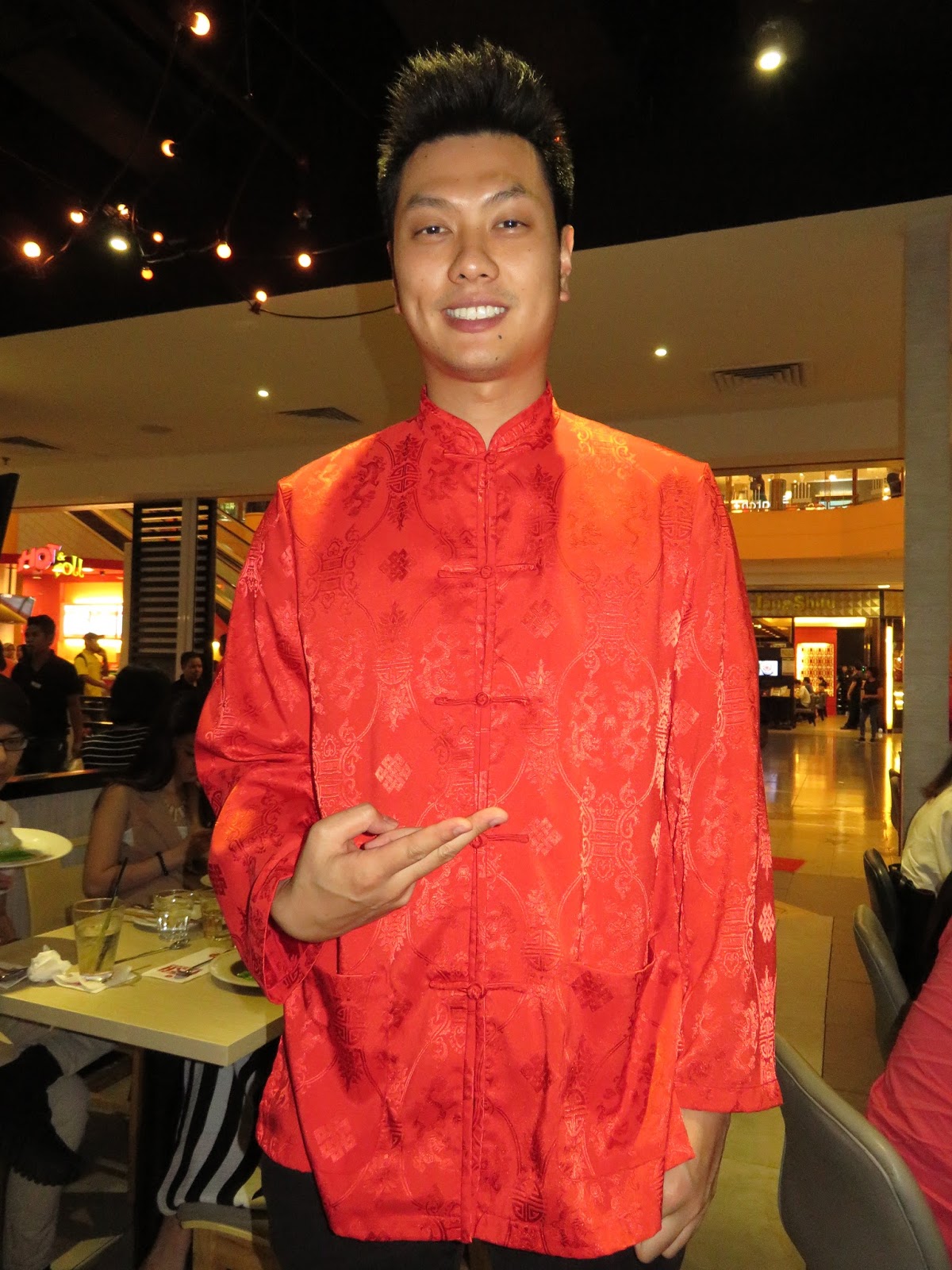 Kee Hua Chee Live!: ZACK HONG OPENS 4TH OUTLET OF BEST-SELLING ...