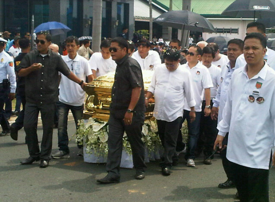 DOLPHY: Brought to Final Resting Place ~ Travel, Photographs and Lifestyle