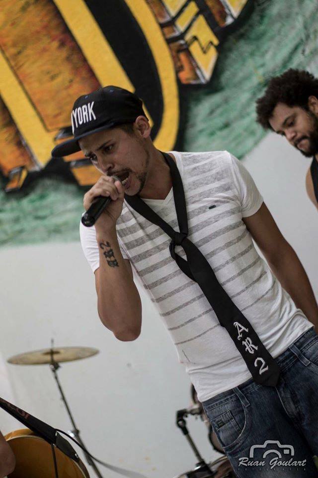 Entrevista com JR Mc: rapper jaraguense lançará CD com faixas inéditas ...